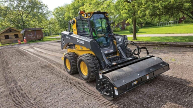 JOHN DEERE VR84C Vibratory Roller Compact Equipment Attachments | Papé ...
